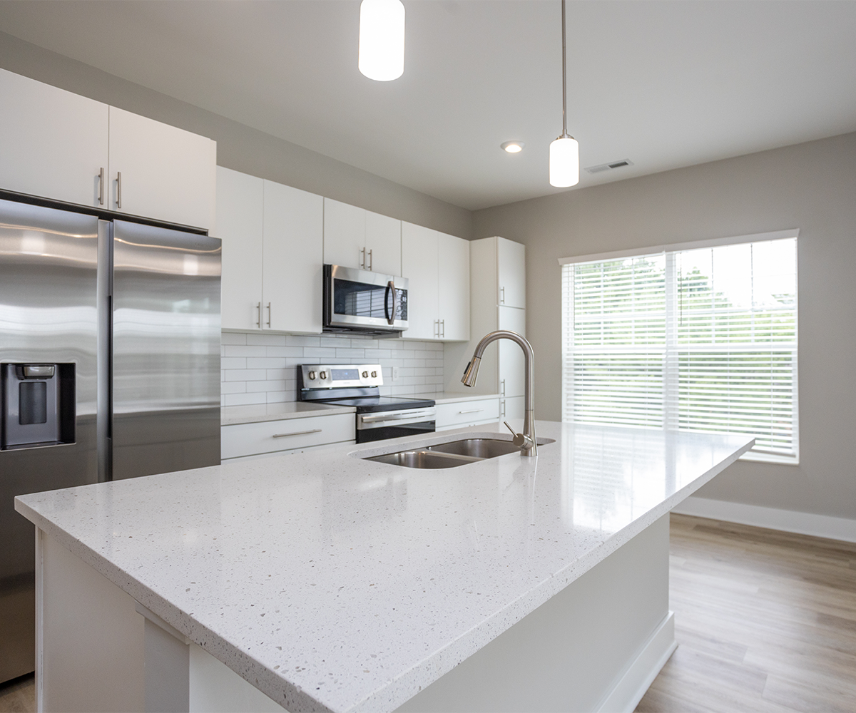 kitchen 3 – Turtle Parc Apartments